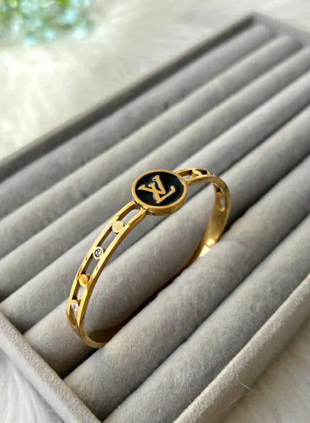 Stainless steel black with gold lv bracelet – trendifypk