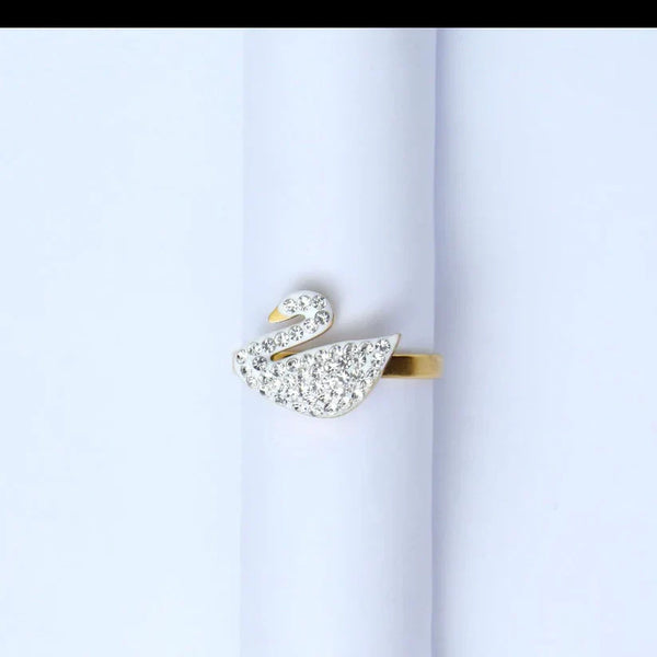 White Swan Adjustable Ring – trendifypk
