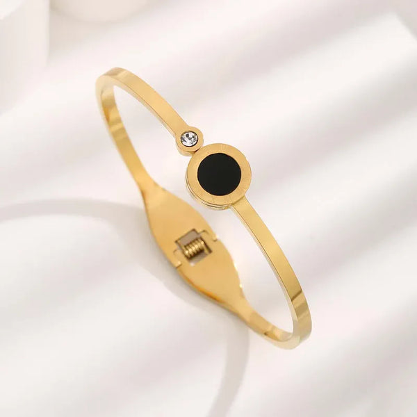 ROUND STAINLESS STEEL BRACELET – trendifypk