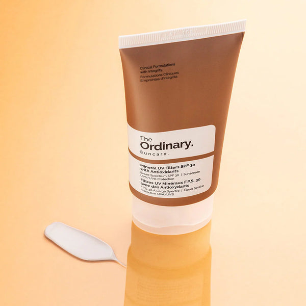 The Ordinary Mineral Sunscreen SPF 30 + Antioxidants – 50ml – trendifypk